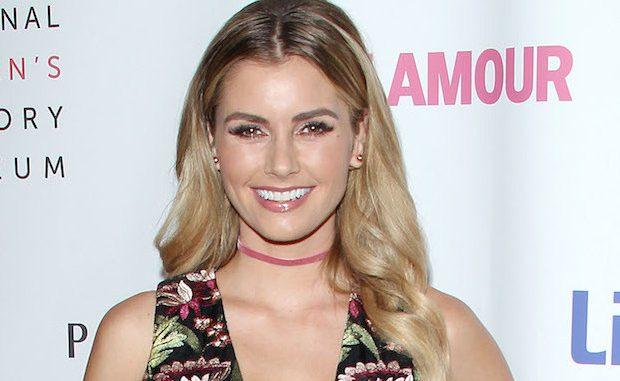 Brianna Brown Biography: Early Life, Career, Net Worth, Relationships ...