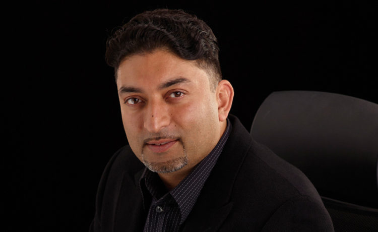 Sheeraz Hasan Wiki/Bio, Age, Wife, Family, Career, Works - CelebsWiki