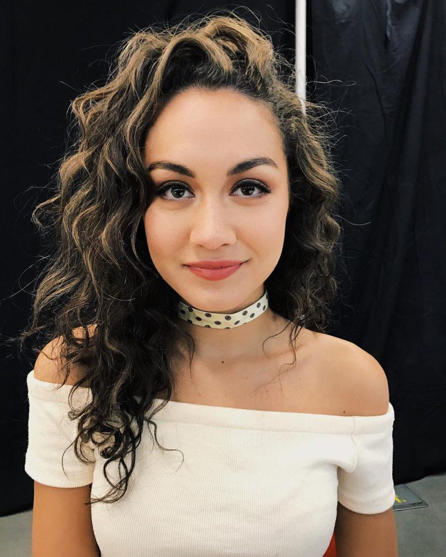 Meg DeLacy Bio, Age, Height, Net Worth, Boyfriend, Movies, TV Shows 2021