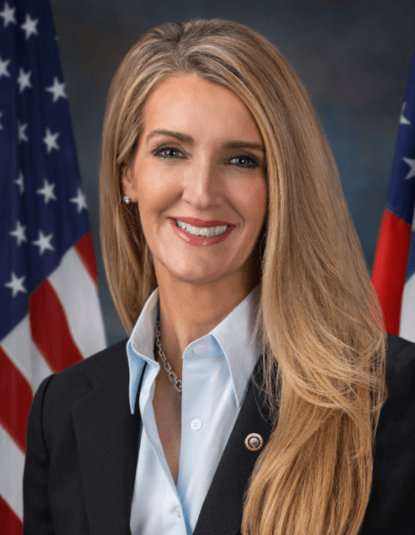 Kelly Loeffler Biography 2022