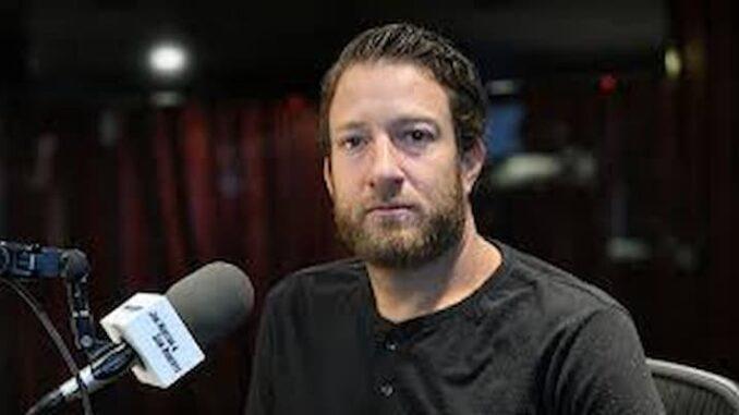 Steve Chamraz TMJ4, Bio, Age, Wife, WTMJ, Salary, Net Worth, Awards 2022