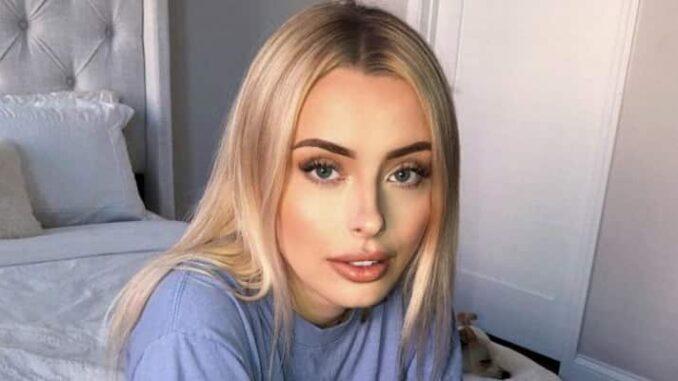 Corinna Kopf Bio, Age, Nationality, Family, Boyfriend, Net Worth